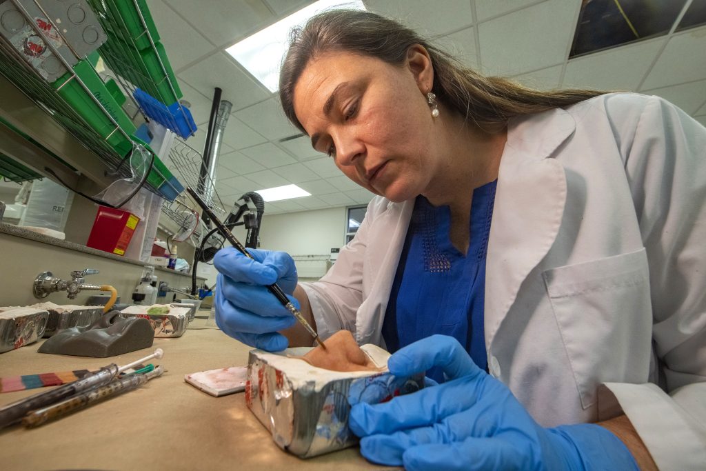 Happy and Whole: Anaplastologist Recreates Missing Body Parts – Magazines